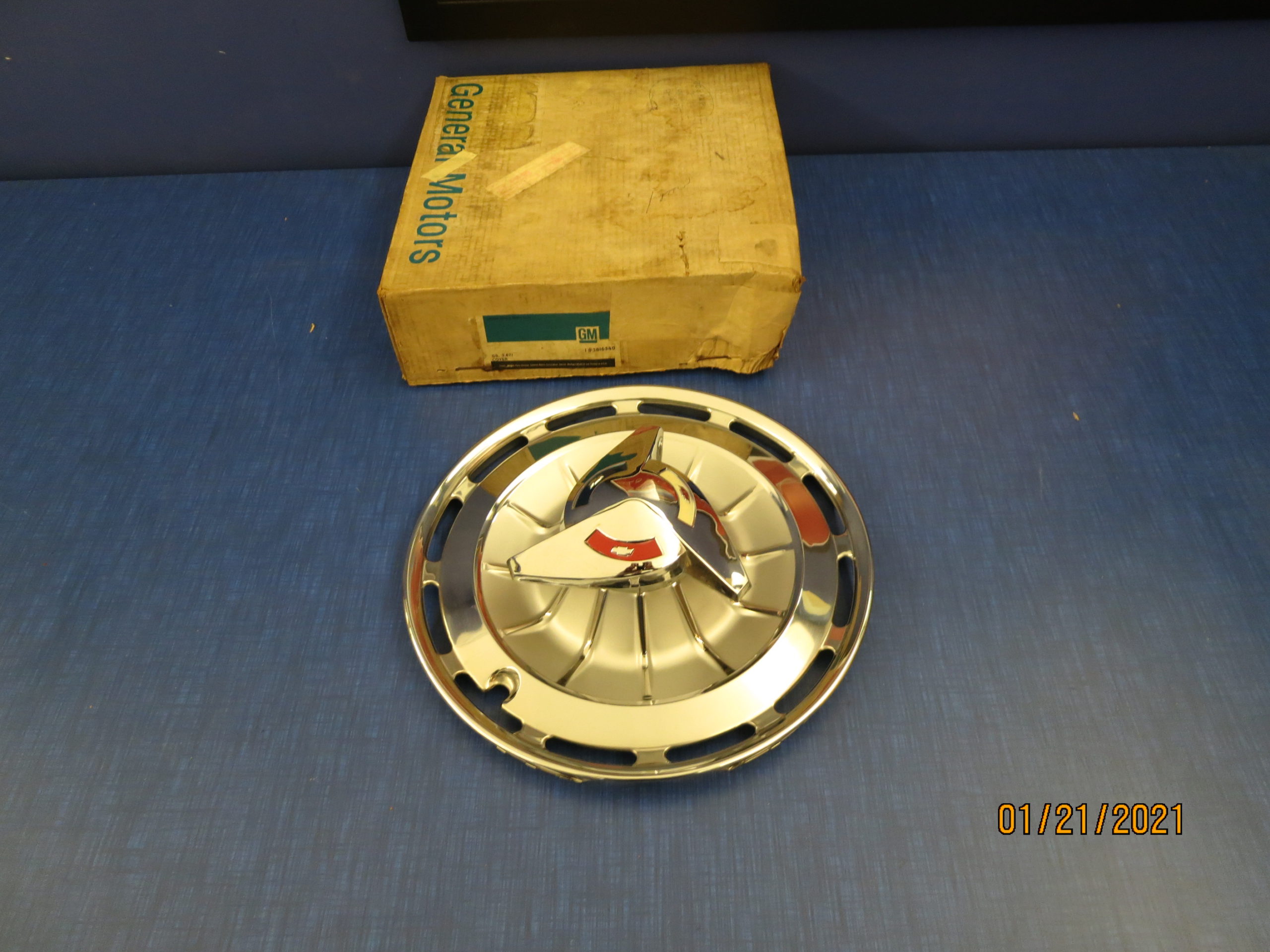 1962 Impala Ss Hubcaps