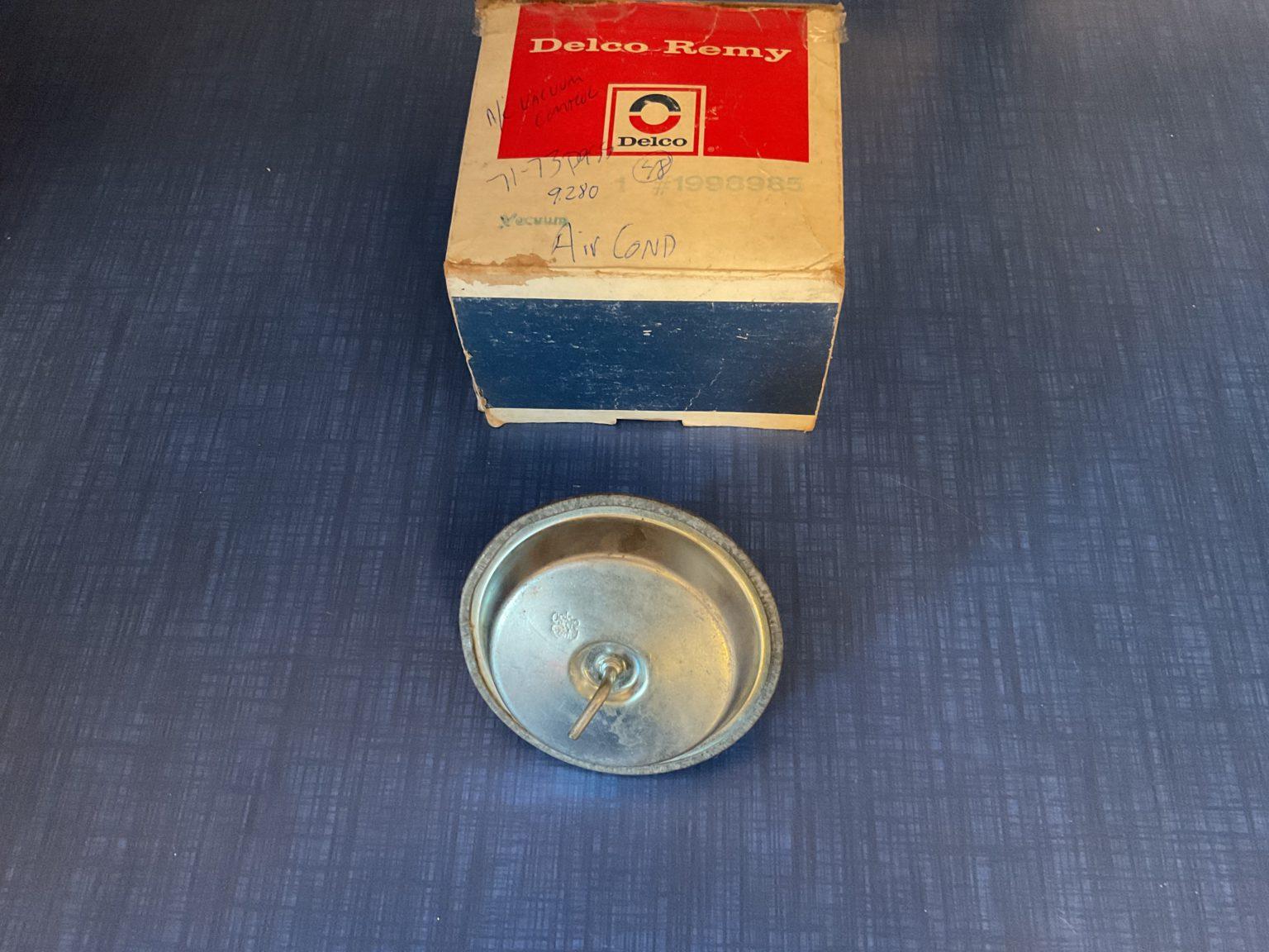 1971 - 1973 General Motors NOS AC Air Inlet Valve Vacuum Diaphragm GM ...